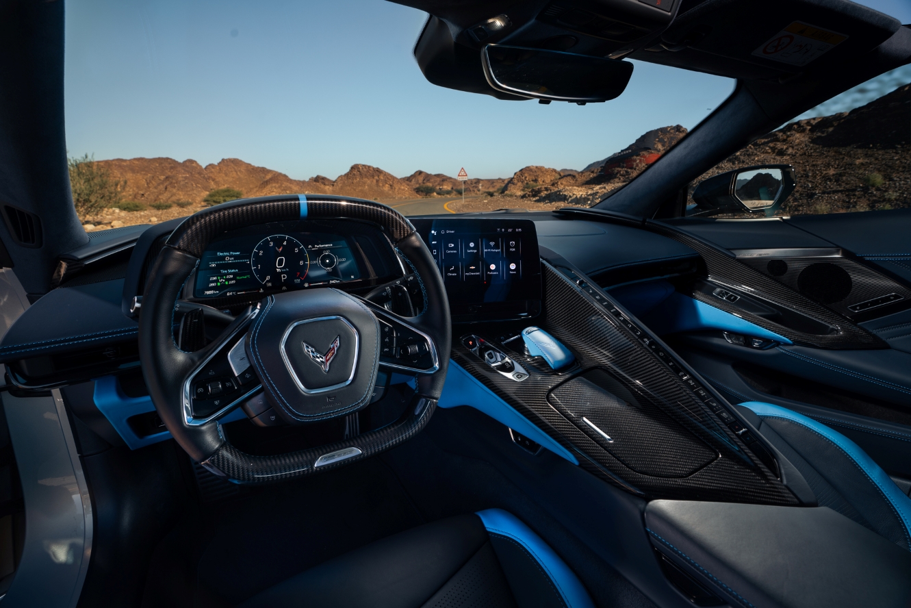 2024 corvette e ray interior